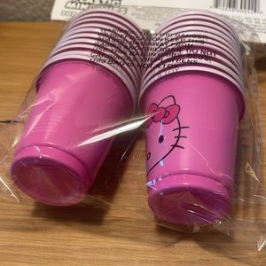 Hello Kitty | Accessories | Hello Kittysanrio 2oz Plastic Mini Cups ...